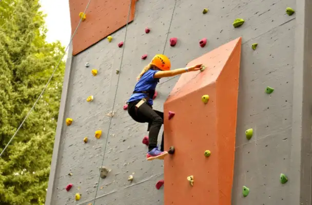 Bouldering wall height - the complete guide in 5 top tips