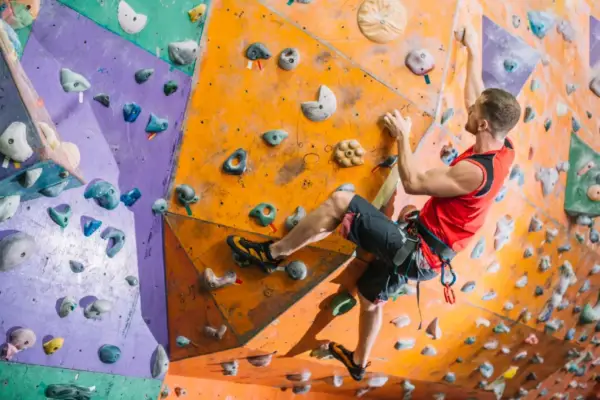 Bouldering wall height - the complete guide in 5 top tips