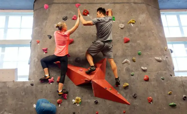 Weight limit for rock climbing: super helpful guide & review